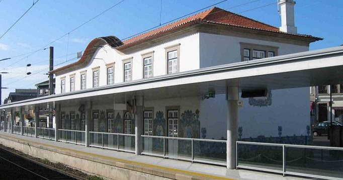 Postais da Cultura Portuguesa : Estação ferroviária de Rio Tinto
