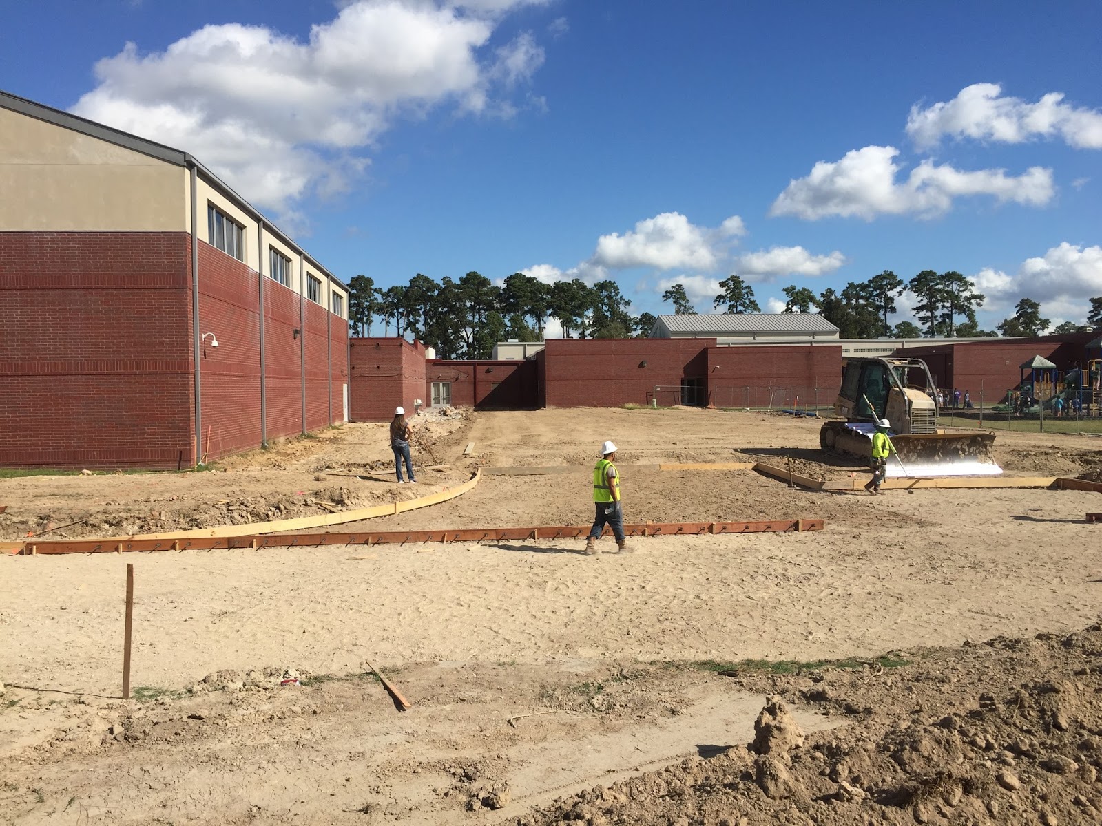 Communications: Kings Manor Elementary