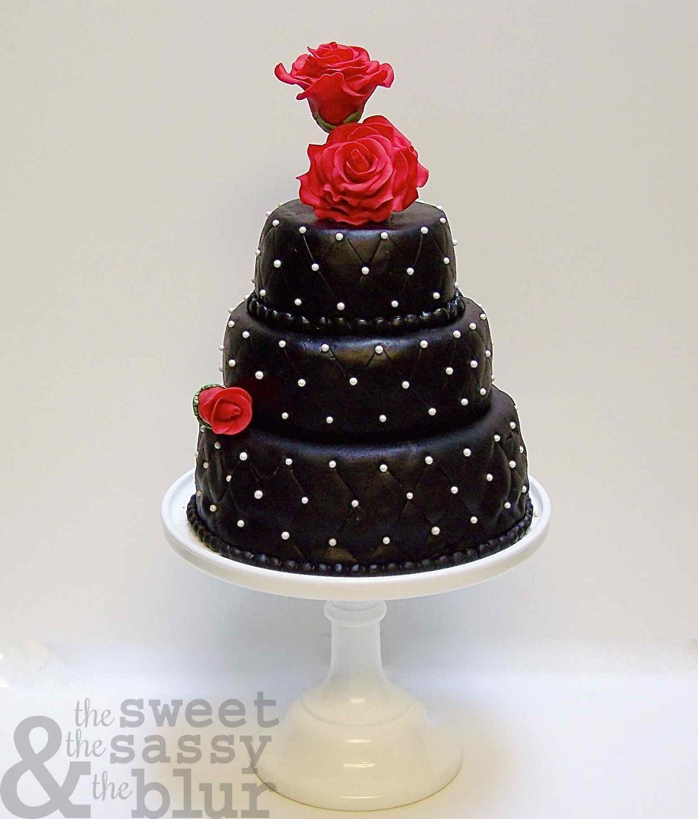 The Sweet, The Sassy and The Blur: Cake Tales and Mini-Tiers
