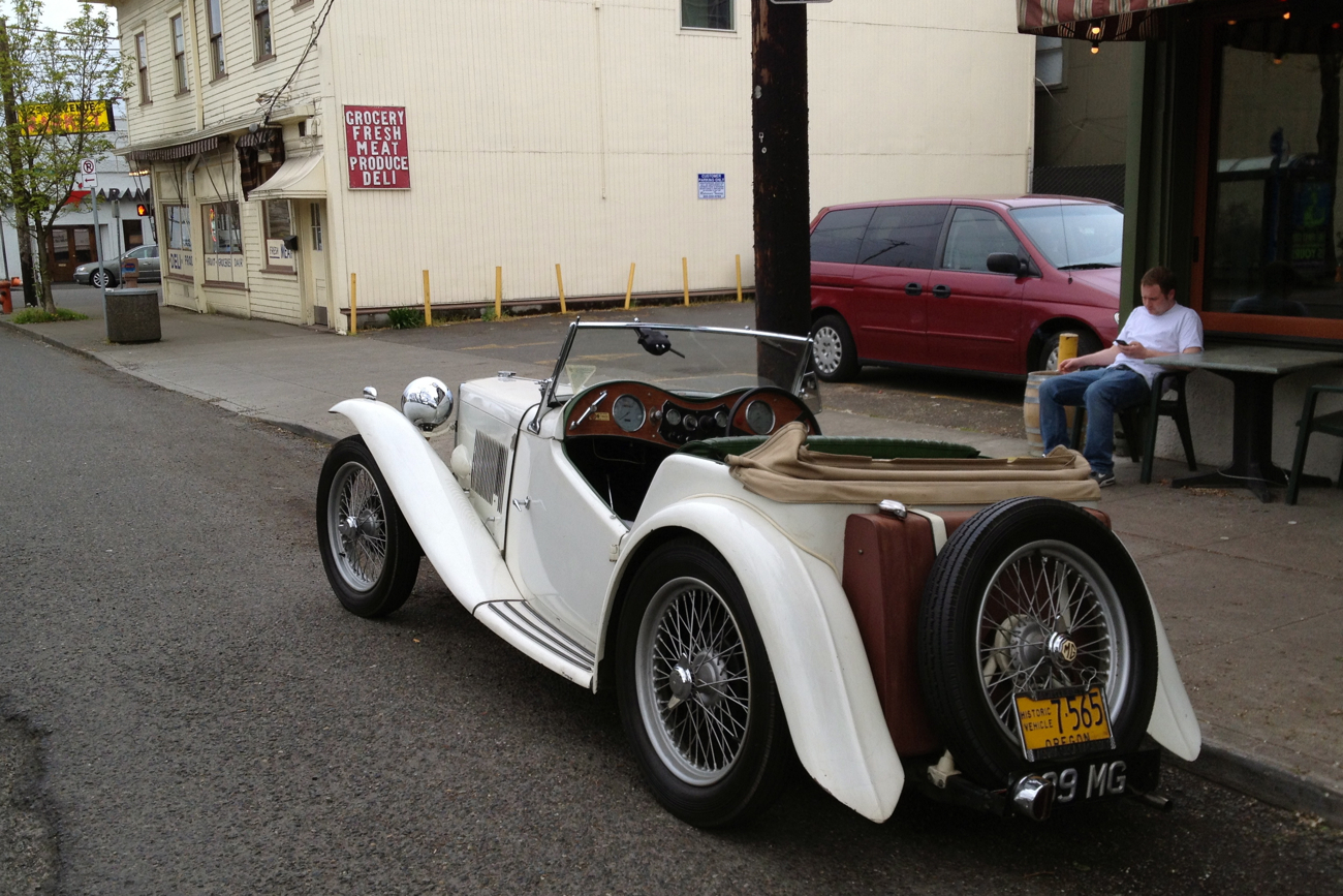 OLD PARKED CARS.: 1939 MG TB Midget.