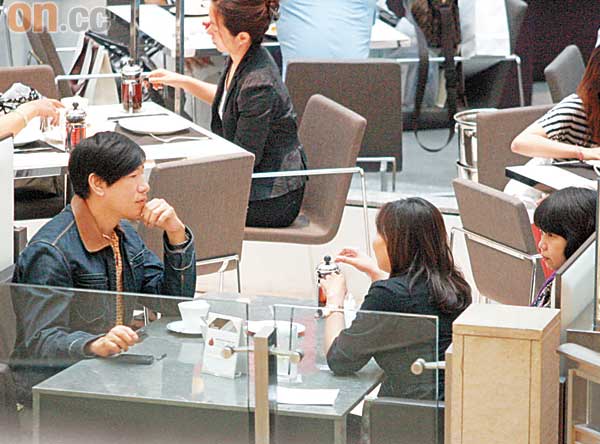 Hong Kong, My Love: Roy Cheung (張耀揚): Press Archive 2010