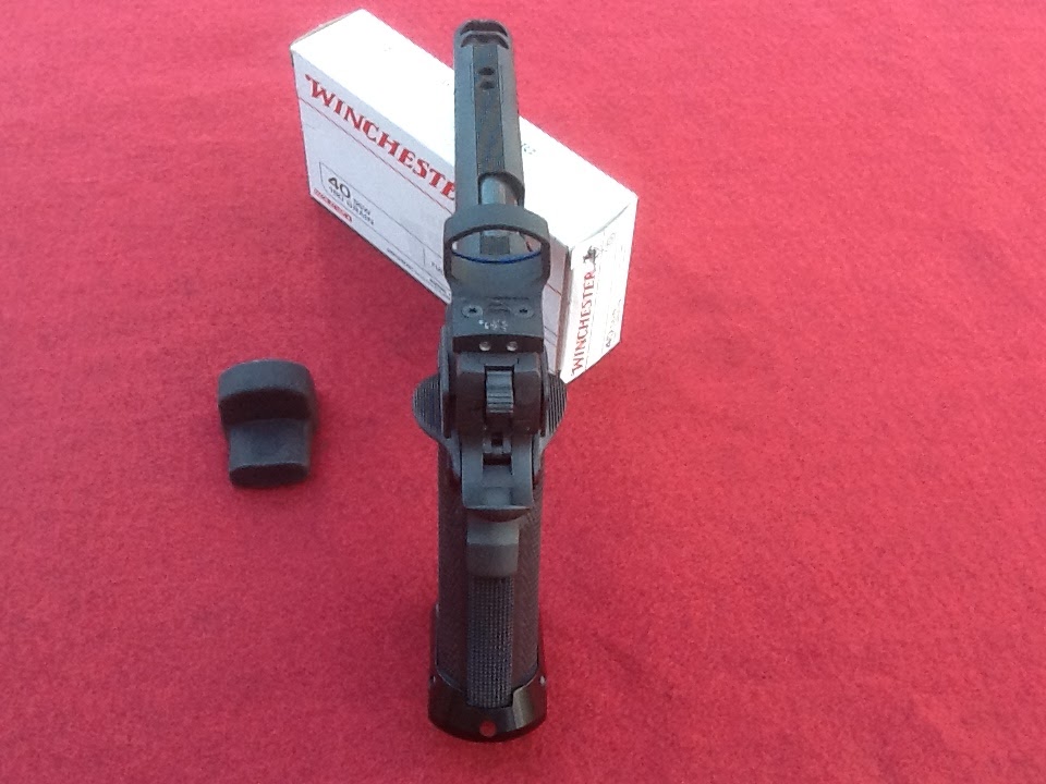 Innovative Custom Guns: STI 40 S&W and FN Scar for Sale