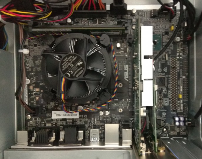 華碩 桌上PC D320MT 7代i5單碟GT1030獨顯Win10電腦(H-D320MT-I57400036T)