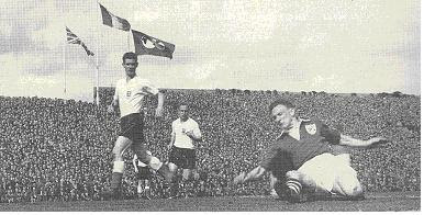 Soccer Nostalgia: Old Match Photographs-Part 1