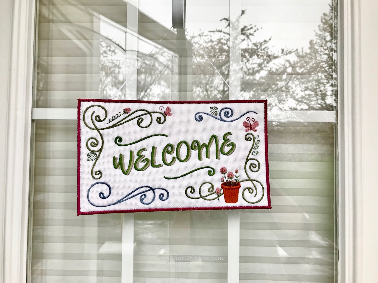 Seasonal Welcome Signs - Sylvia's Stitches