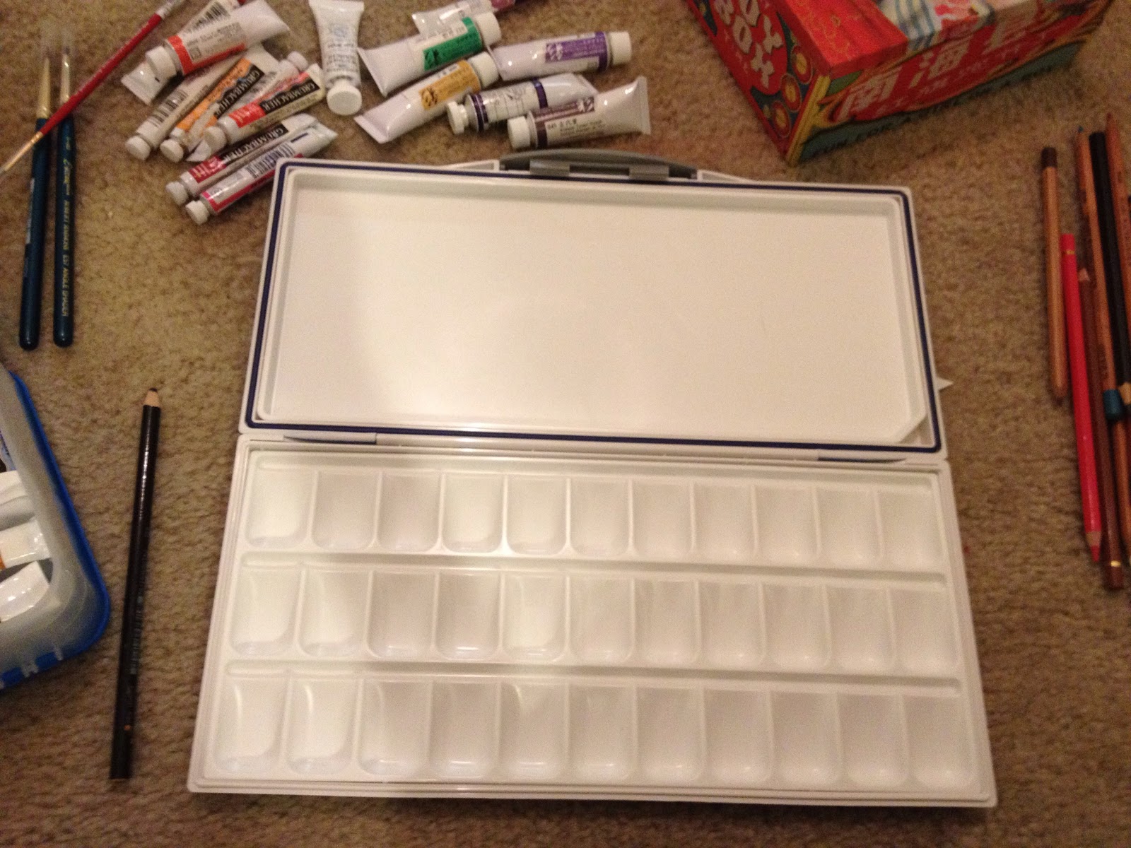 Storing Tube Watercolors in a Palette