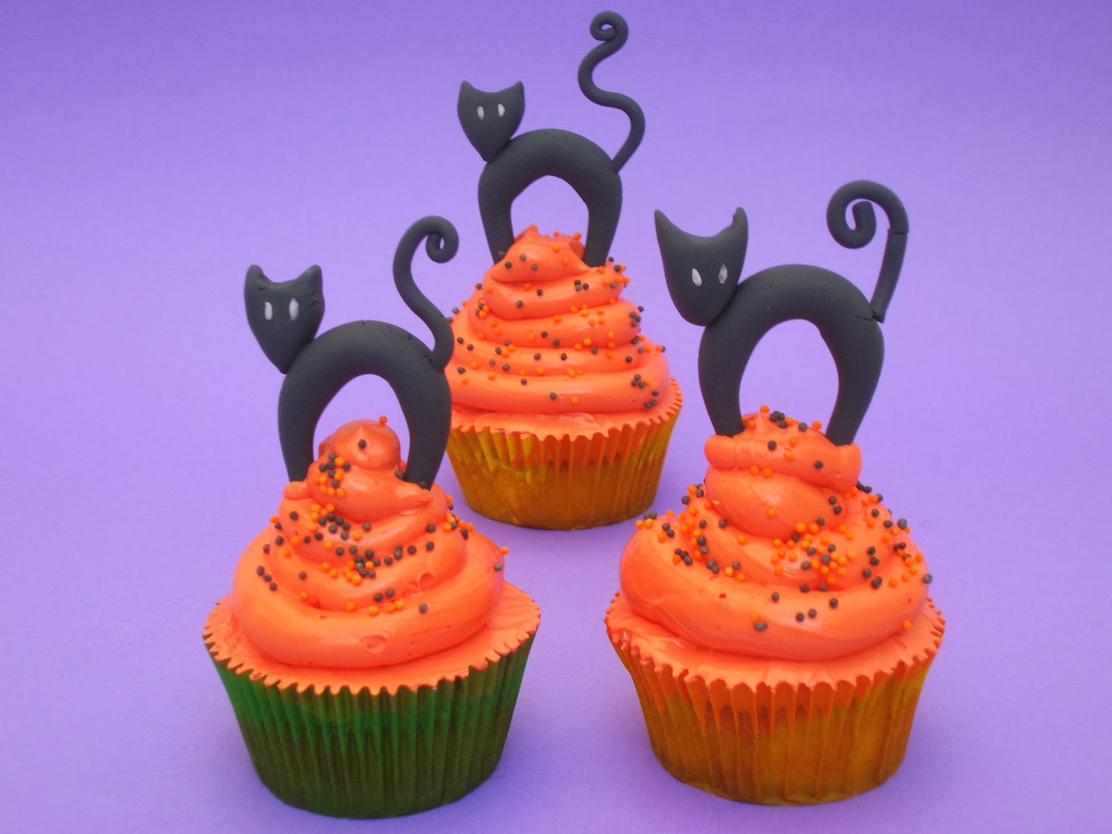 CUCHARADAS DE PLACER: Momias, gatos negros, ojos terrorificos...¡¡es ...