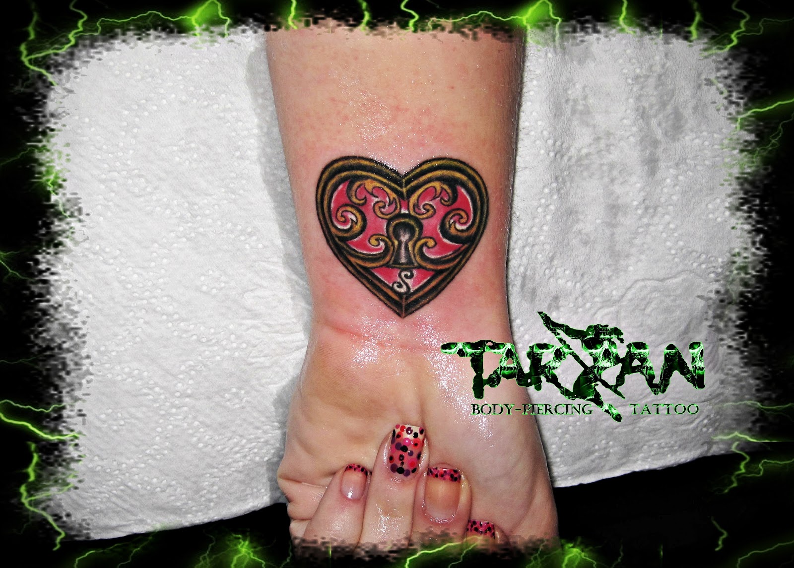 Robert Tattoo Art : Inima