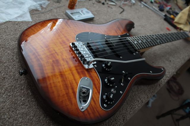 Fender Strat (Plus/Ultra) ~ Cool Guitars