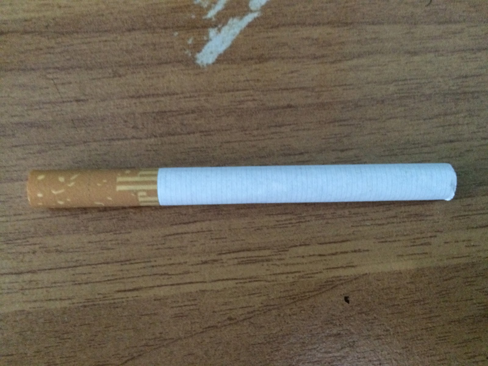 Review singkat Marlboro Merah Saudi Arabia dan Tips Merokok di Saudi Arabia