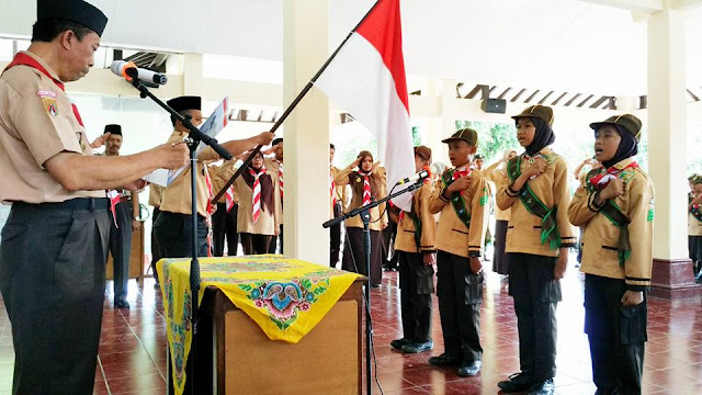 20 PRAMUKA SIAGA CILONGOK DILANTIK PRAMUKA GARUDA HIJAU - CIKAL SATRIA