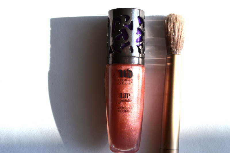 Cute and Mundane: Urban Decay Naked 2 review