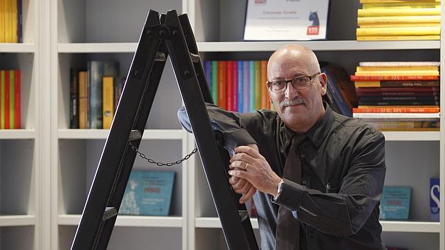 Del Castillo Literario: Martín: "La novela negra es como un exorcismo"