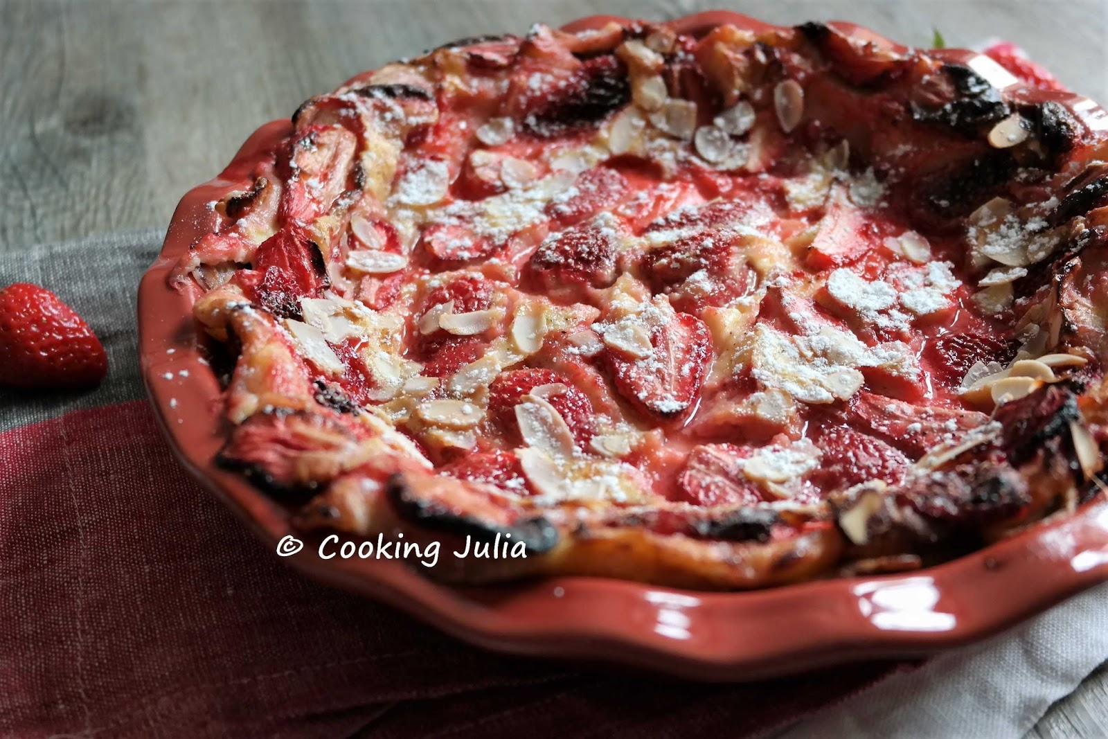COOKING JULIA : CLAFOUTIS AUX FRAISES
