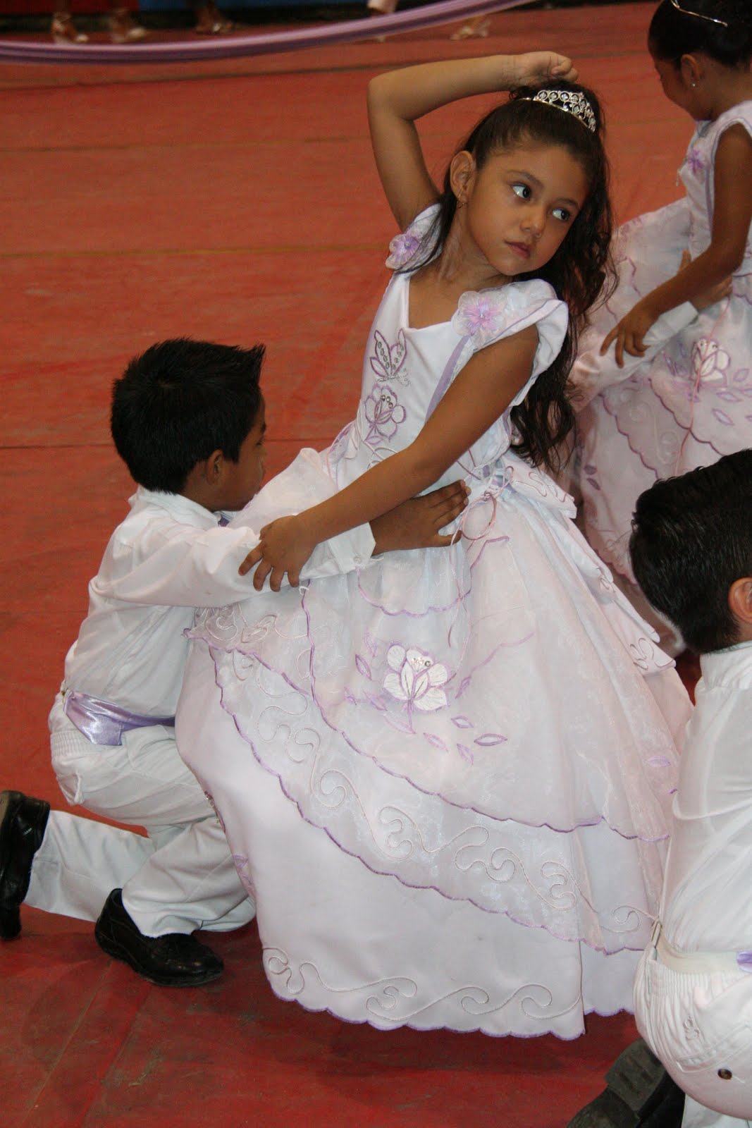 POZA RICA: Se Graduan 380 Alumnos de los Planteles CAIC