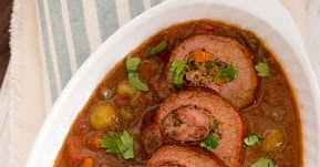 LOS FOGONES DE ALFONSO: CARNE DE VACA MECHADA