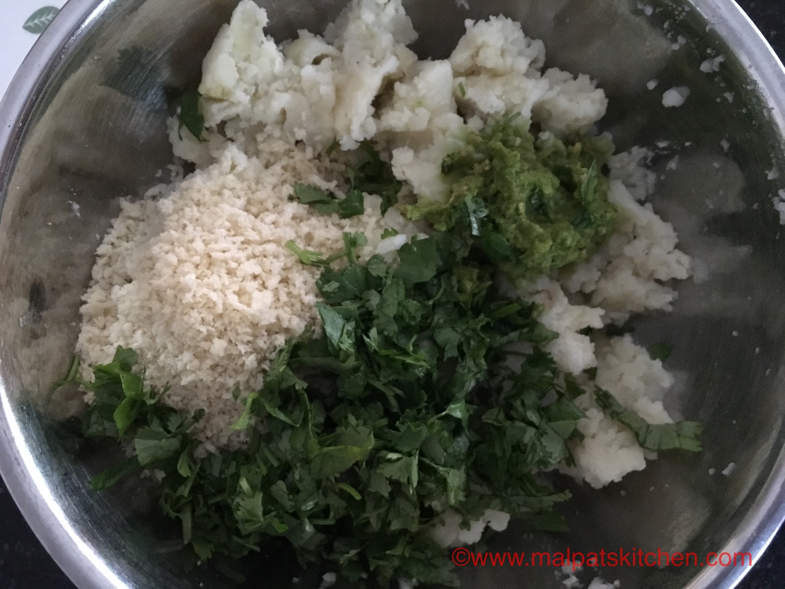 RAGADA PATTIES, how to make Ragada Patties ~ Malpats Kitchen