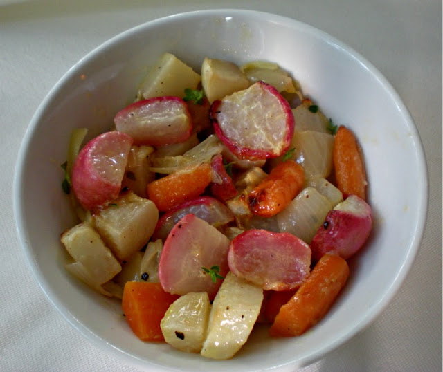 A Cook and Her Books: A radical radish idea