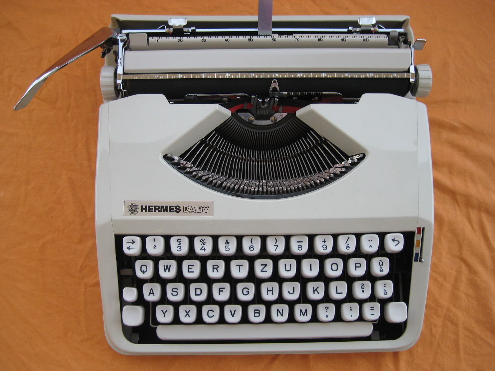 Retro Tech Geneva: Visual Typewriter Index