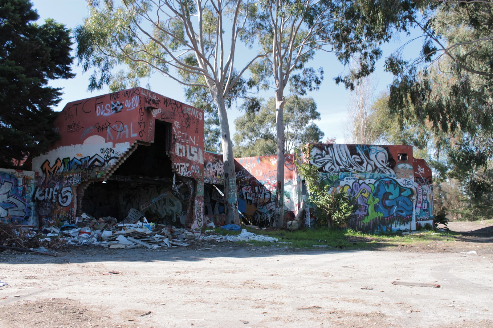 Breaking Into The Industry: Abandoned Mansion (Perth, Australia)