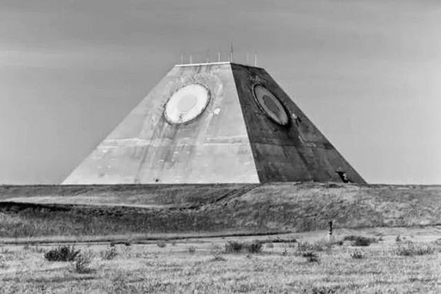 Why Did the U.S. Build an Uncapped Pyramid With 'All Seeing Eye' in the ...