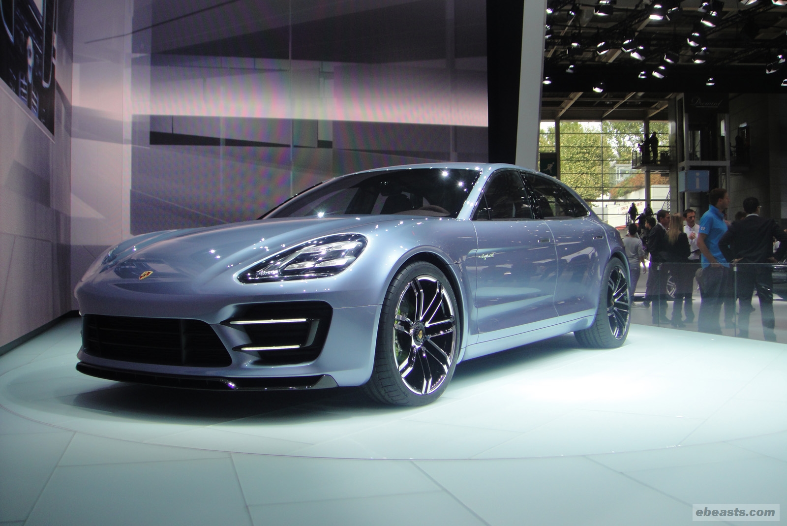 Paris 2012: Porsche Panamera Sport Turismo : ebeasts.com