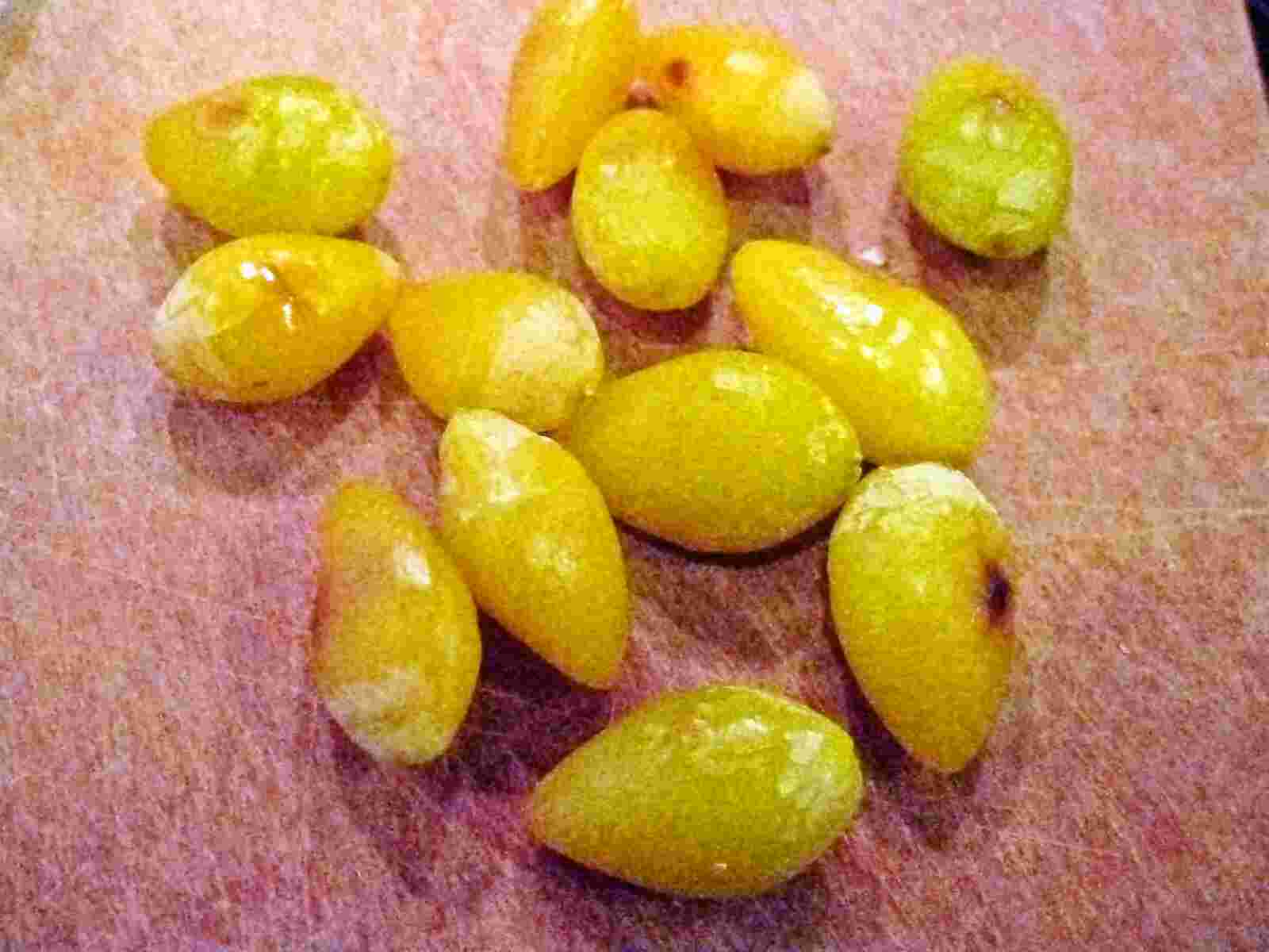 Recipes for Tom: Ginnan gingko nut prep