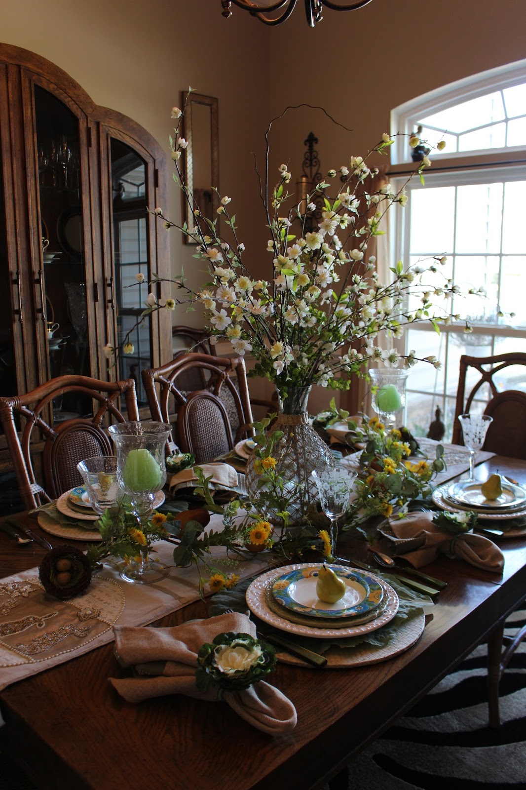 Designs by Pinky: Simple Changes for a New Table!