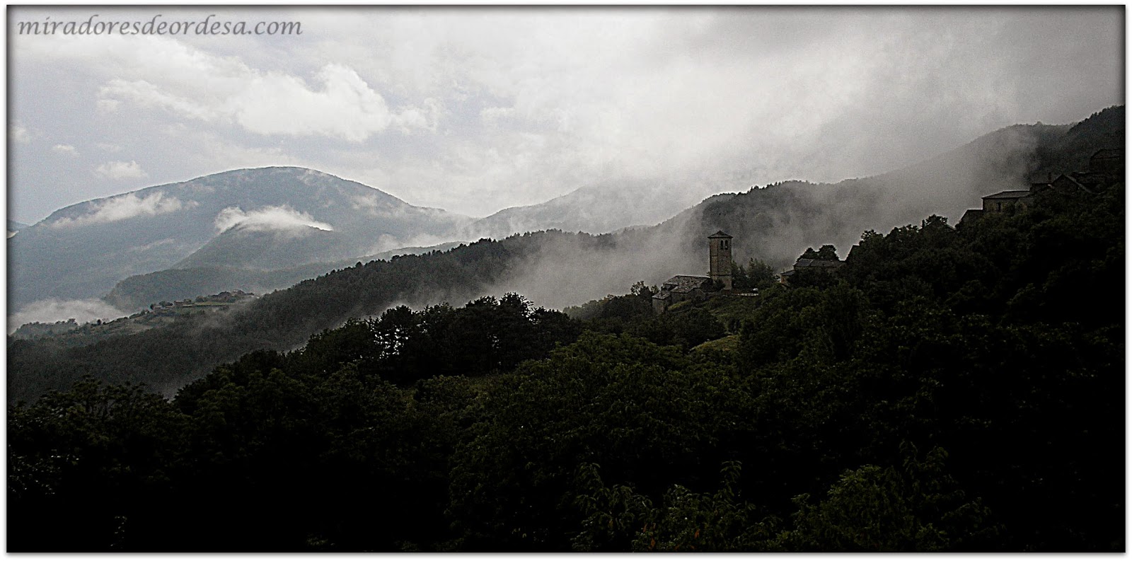 Fanlo entre nieblas - Paisajes de Ordesa