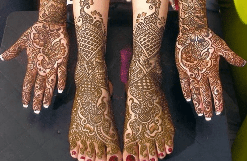 Gambar Motif Henna untuk Kaki yang Simple nan Cantik | sirania.xyz