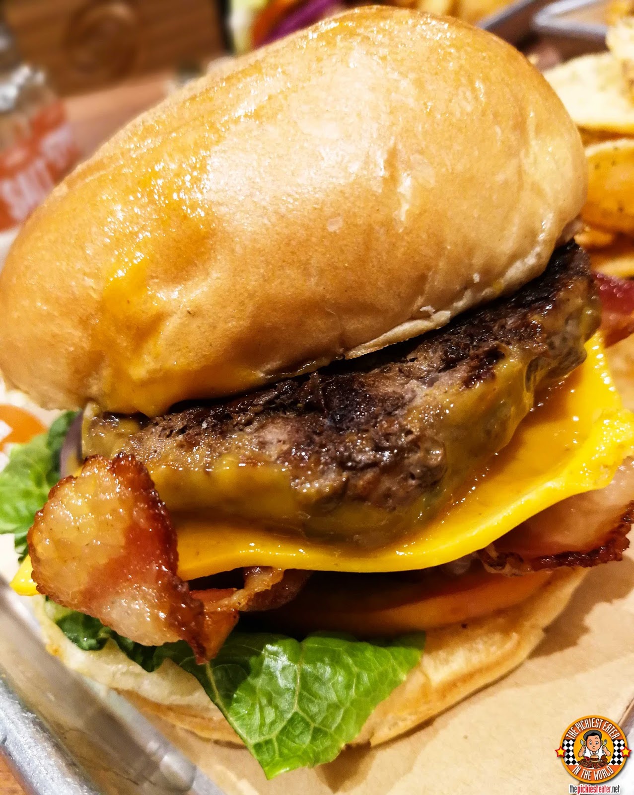 THE PICKIEST EATER IN THE WORLD: RIDING INTO THE WINGZONE, SM MEGAMALL ...