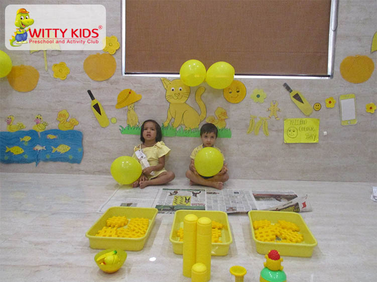 On the top of the World...: YELLOW COLOUR DAY (Play Group, Witty Kids ...