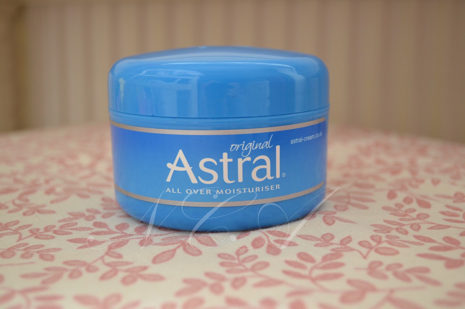 Pretty Little Lives: Be good to your skin with Astral!