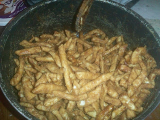 Nanda Sahadeo's: Laktho or Crunchy Mithai Recipe.