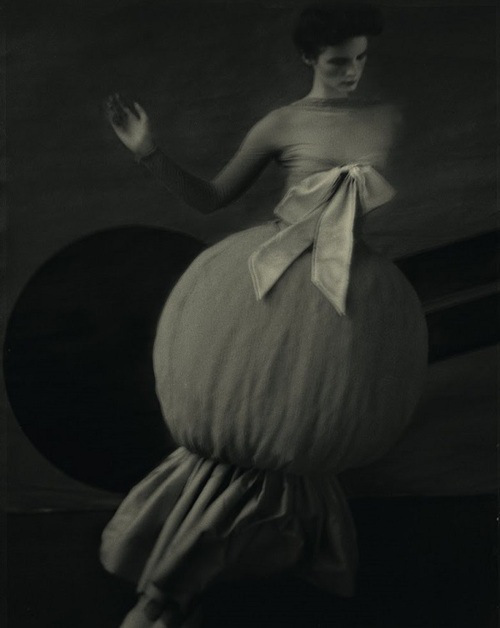 scostumista: FASHION PHOTOGRAPHER:SARAH MOON