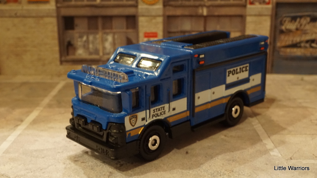 Little Warriors: Matchbox 2015 5-pack Police Squad (CJM03)