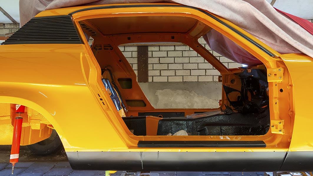 Beans' Triumph TR7 Blog: FHC resto nr. 75; Boot lock & trim