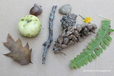 Kitchen Floor Crafts: Nature Objects: Sink or Float Exploration