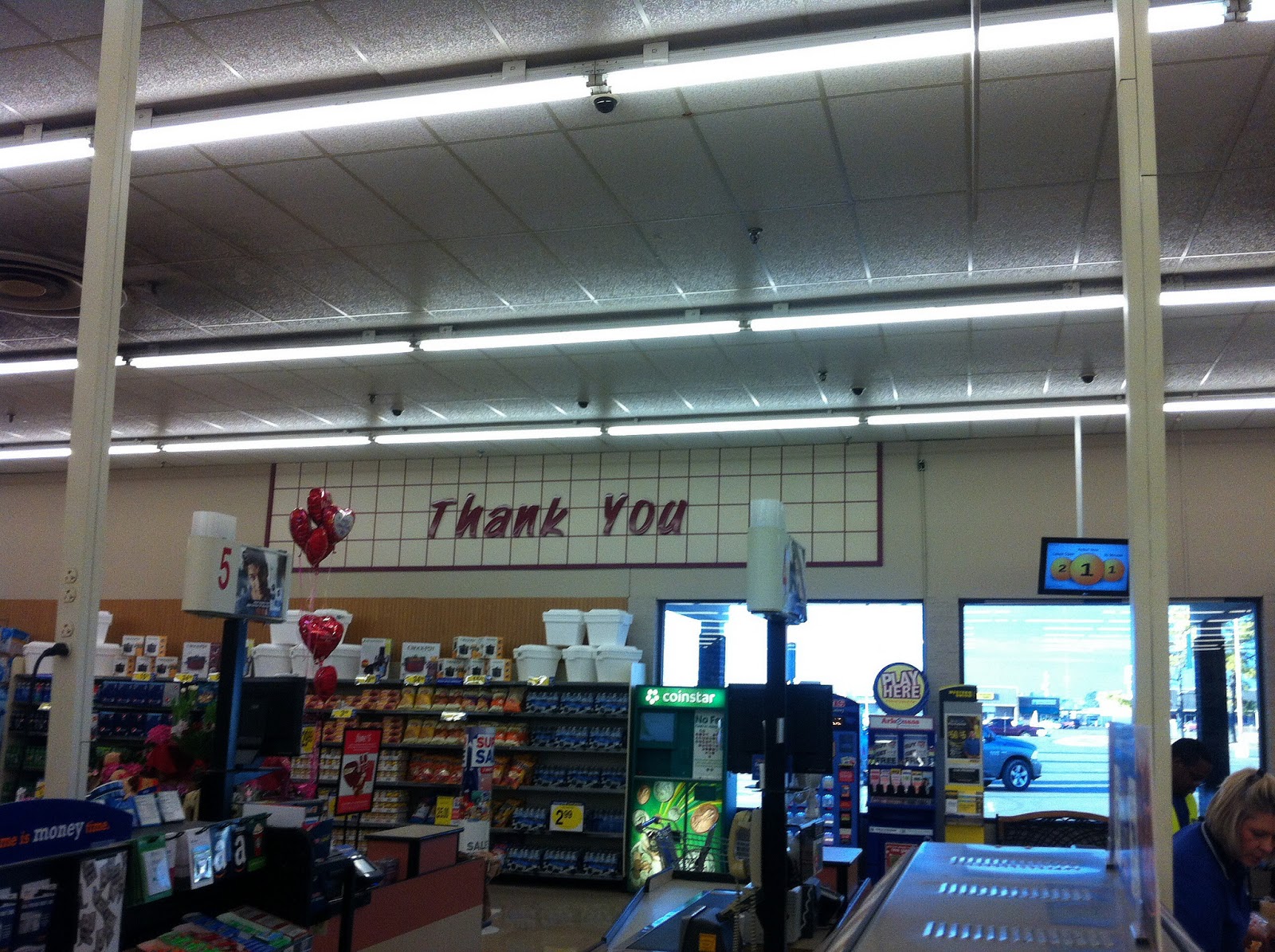 The Mid-South Retail Blog: Kroger Neon and Wannabe Neon Décor