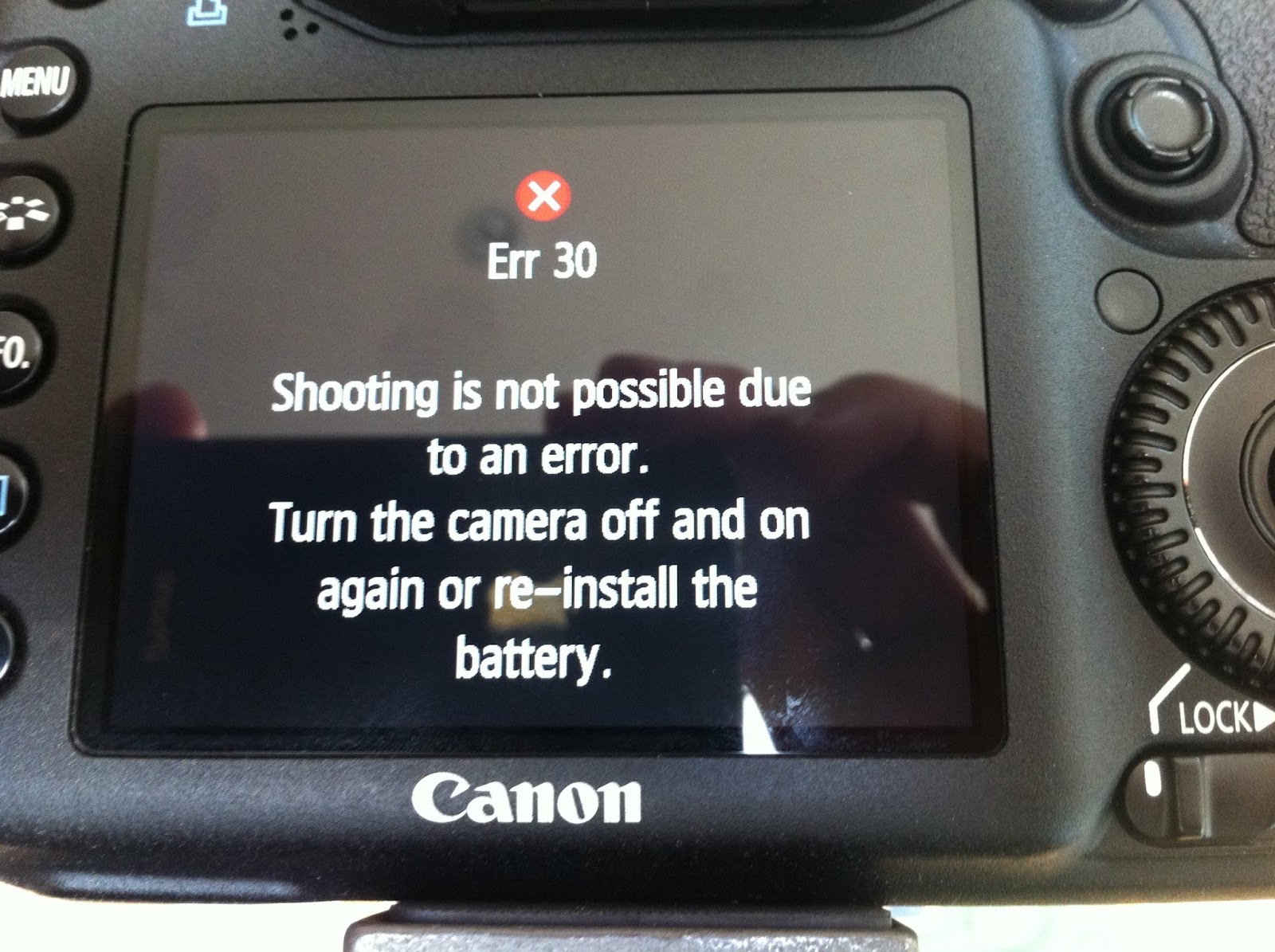 Kode error pada kamera DSLR Canon