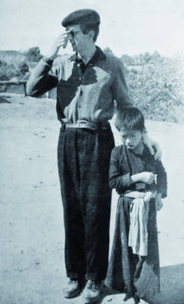 fabiociardi: Mario Borzaga: il bambino fotografato con lui