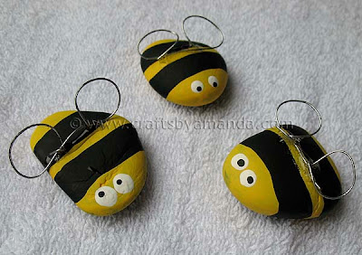 Rock Bees: an adorable and easy craft to do with kids!