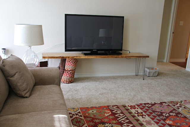 TV Stand / Bench / Any Table : a tutorial | Sweet Verbena