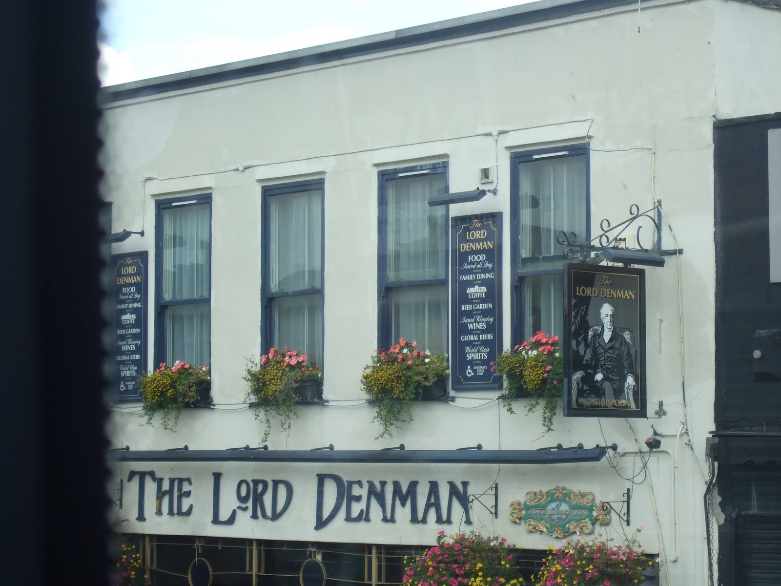 London buses one bus at a time: the return: The Number 174 Route