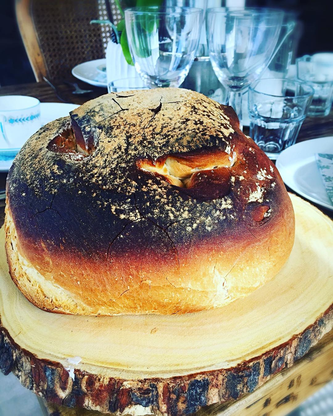 Jo's Blue AGA: Crusty White Boule Loaf