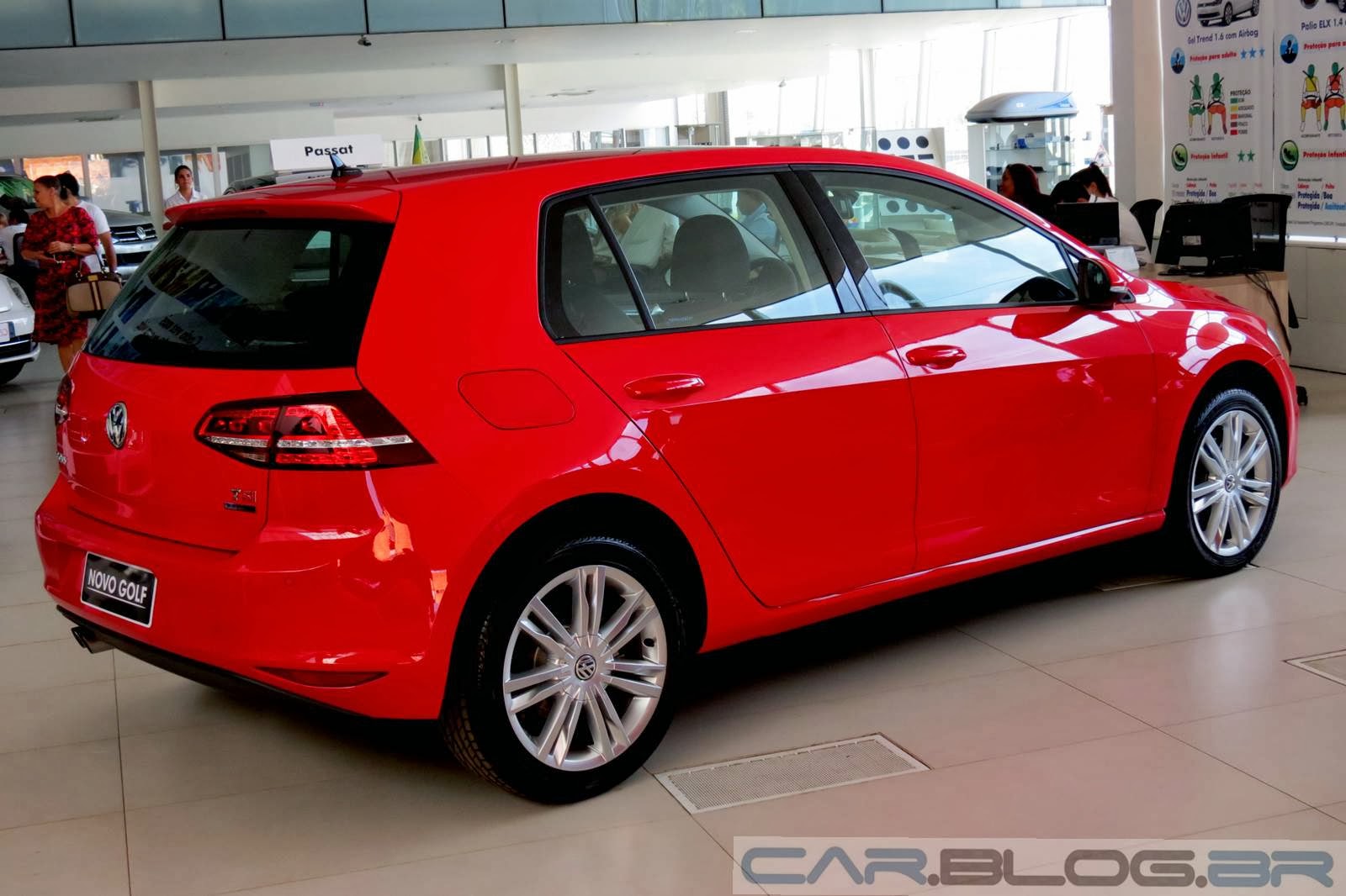 VW Golf Highline Exclusive 2014 Automático + Teto-Solar: fotos, preço e ...