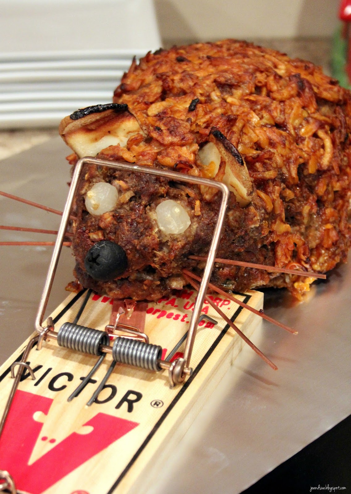 Jo and Sue: Halloween Rat Loaf