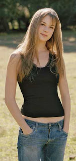 Biografia EMILY VAN CAMP -De la balet la actorie