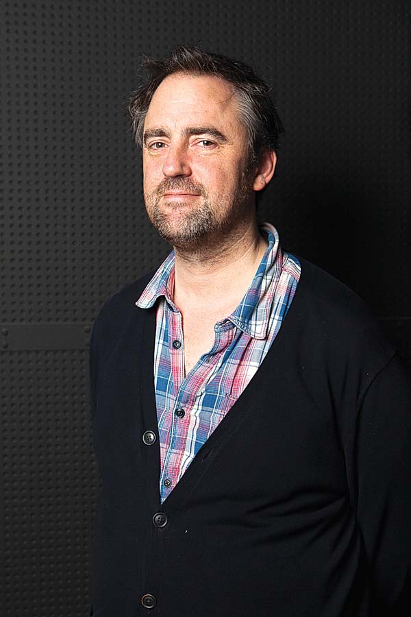 Not quite a yummy mummy: INTERVIEW - Jeremy Herrin on directing People ...