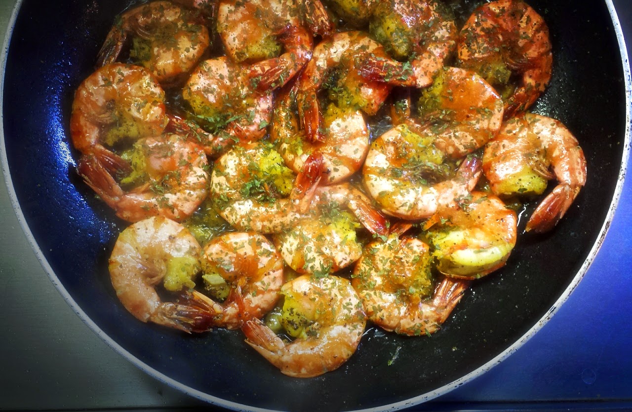 Let's eat......simple!: Garlic Pepper Prawns